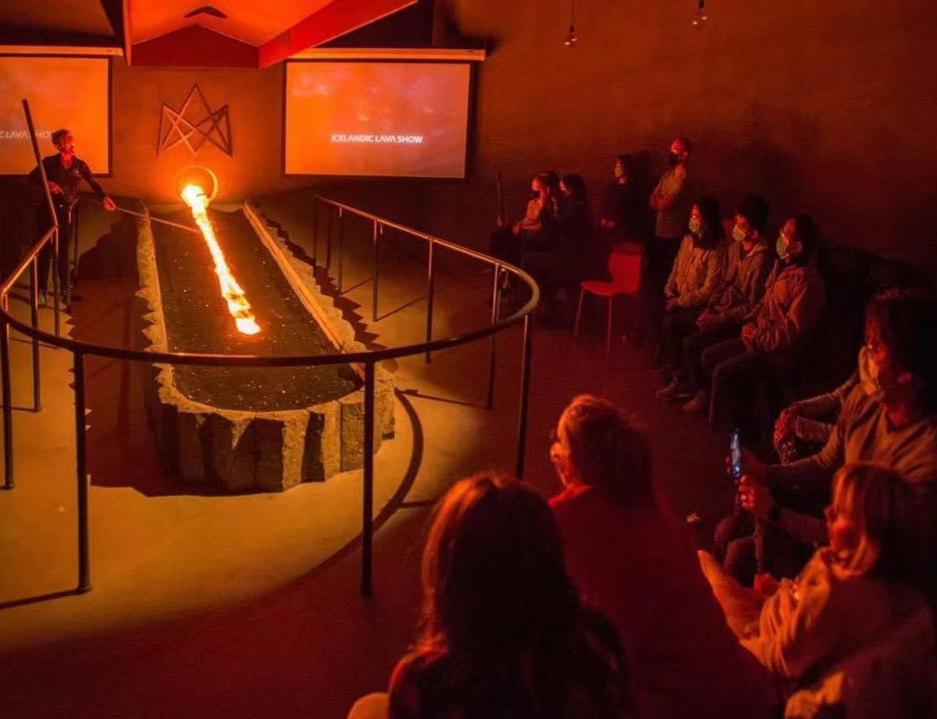 森林猫旅行 | 维克熔岩秀（ Vík Lava Show）